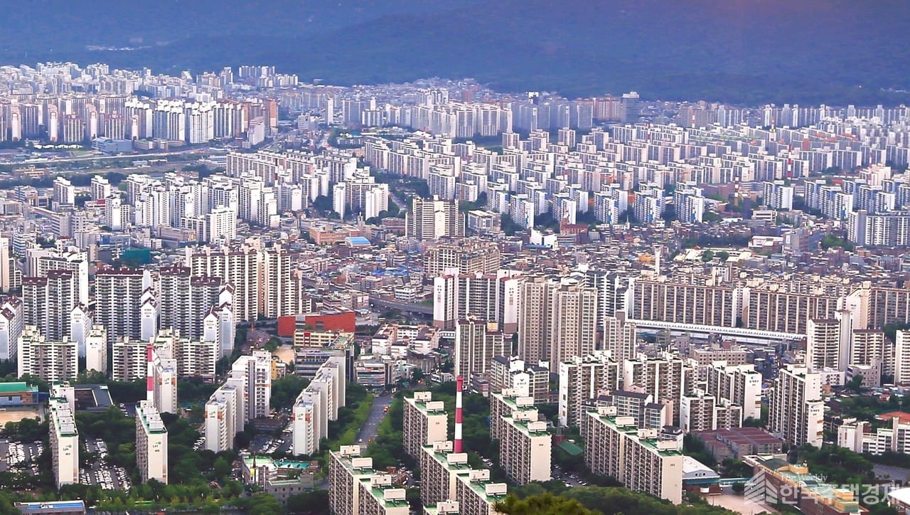 South Korea Eases Redevelopment Rules Amid Deepening Housing Slump | National News | Breeze in Busan